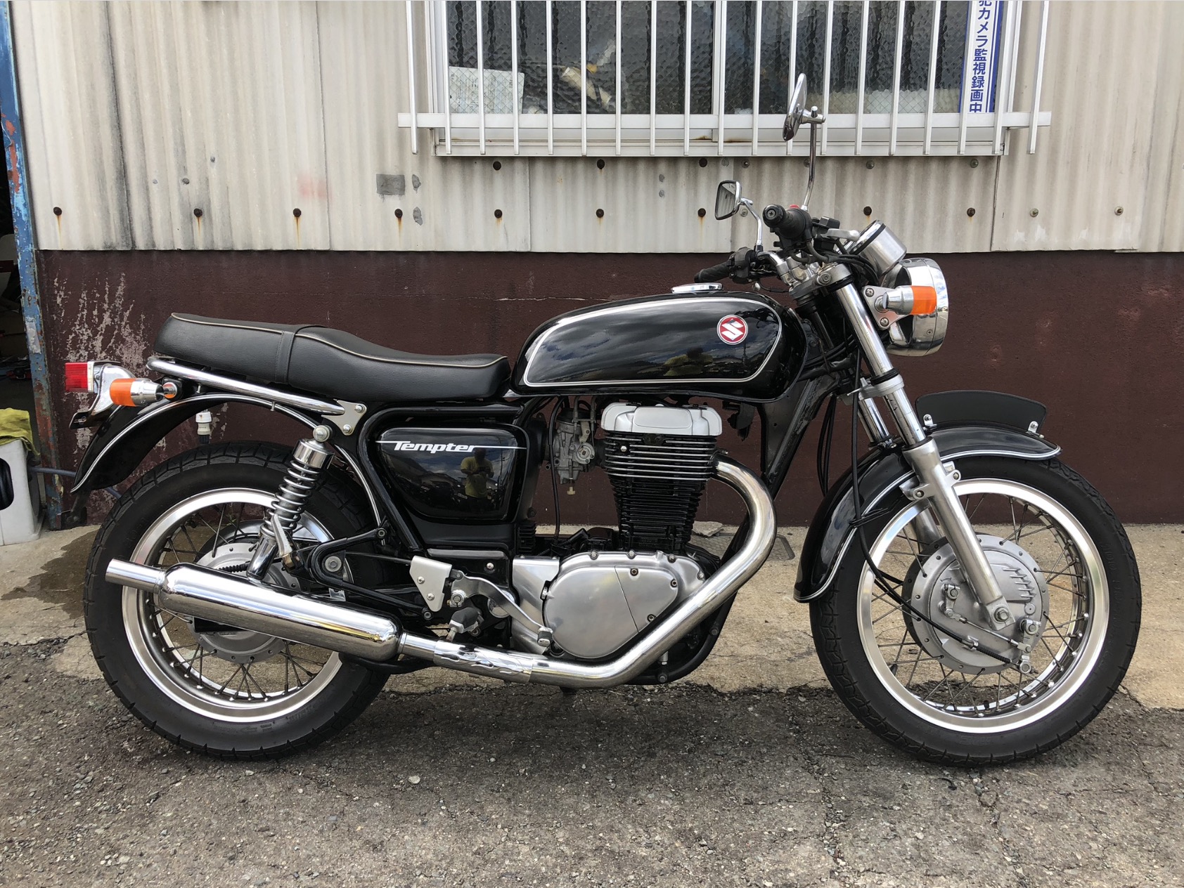 TEMPTER 400 – ニーソンミュージアム
